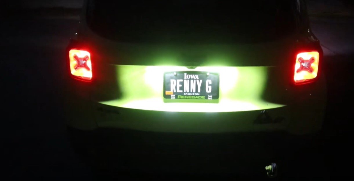 How To Change Jeep Renegade License Plate Bulbs?